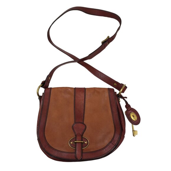 Fossil | Bags | Fossil Vintage Reissue Leather Saddle Crossbody Bag ...